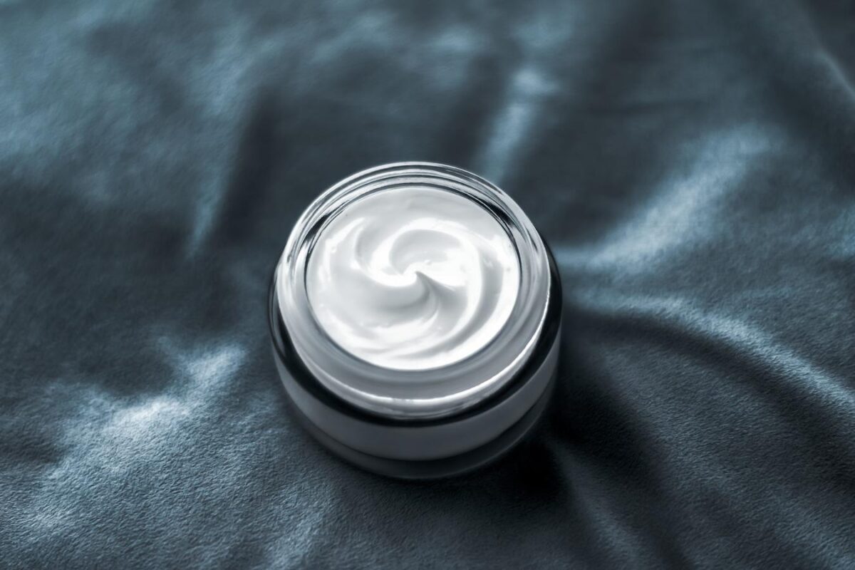 What Is A Good Night Time Skin Care Routine? A List Of Do's And Don'ts ...